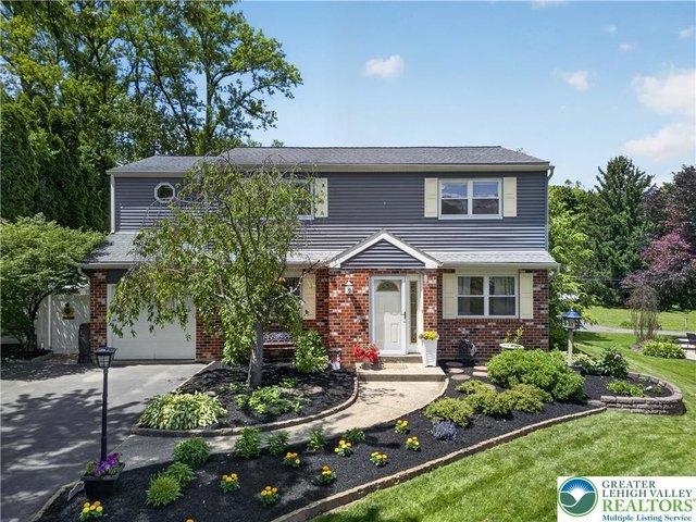 1921 Latta St, South Whitehall Township, PA 18104