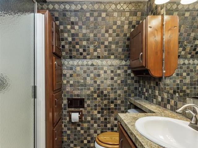 1921 Lone Eagle Dr, West Tawakoni, TX 75474 | MLS #21086
