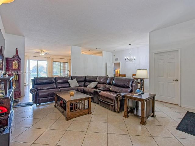 1921 SE 16th Ave, Homestead, FL 33035 | MLS #A11980