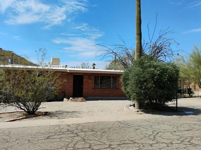 1921 W Calle Del Reposo, Tucson, AZ 85745