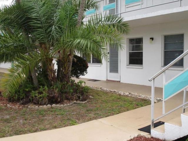 1921 58th Ave N #10, Saint Petersburg, FL 33714