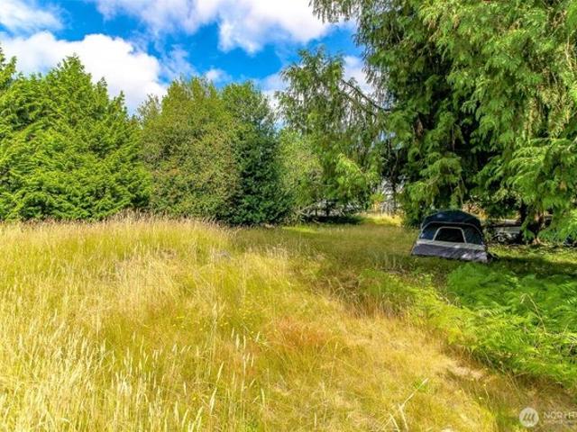 19226 7th Ave W, Lynnwood, WA 98036