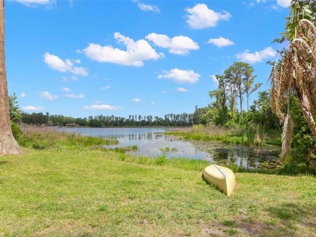 19229 Blount Rd, Lutz, FL 33558