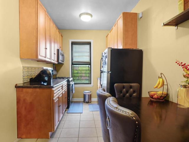 1922 McGraw Avenue 6I