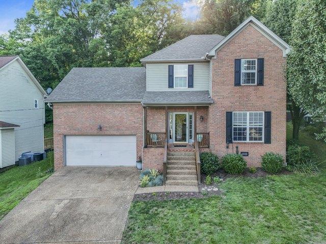 1922 Dunedin Dr, Old Hickory, TN 37138