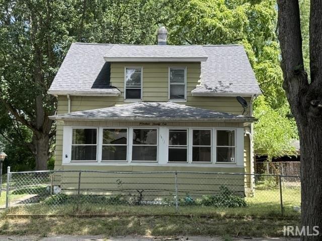1922 Leer St, South Bend, IN 46613