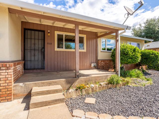 1922 Vale Drive
