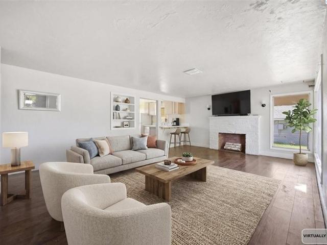 1922 W 6th Ave, Kennewick, WA 99336