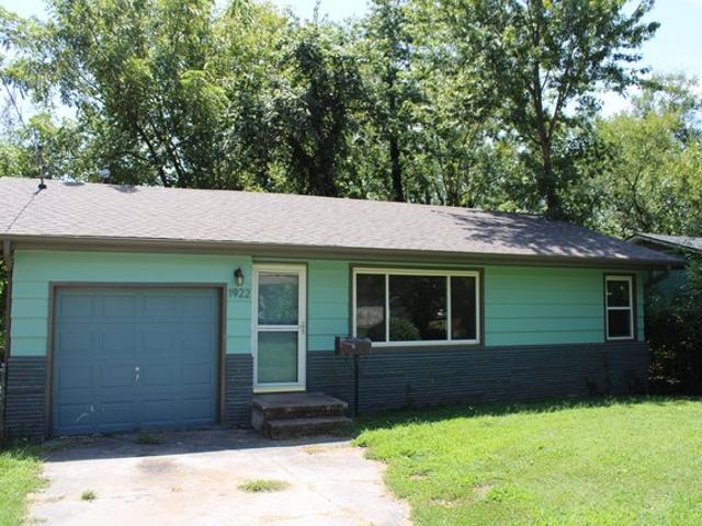 1922 W Water St, Springfield, MO 65802