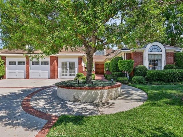 19233 Mayall St, Northridge, CA 91324