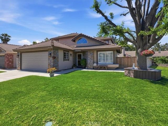 19230 Vintage Woods Dr, Riverside, CA 92508