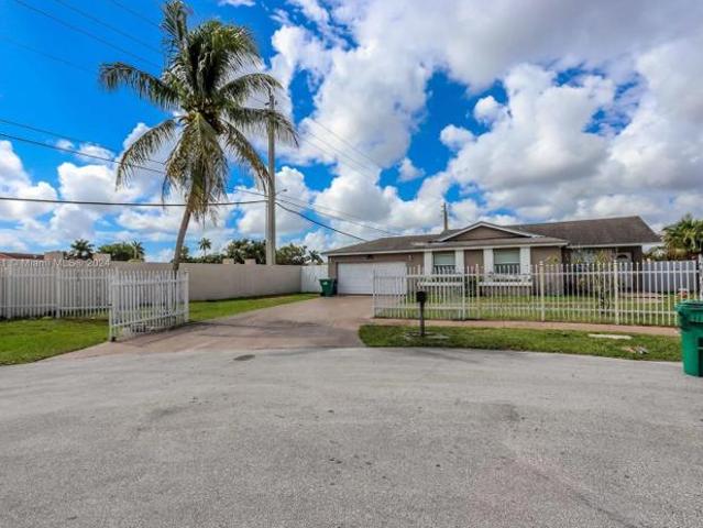 19230 SW 119th Ave, Miami, FL 33177
