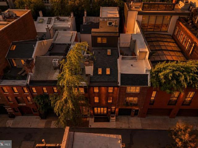 1923 Manning Street