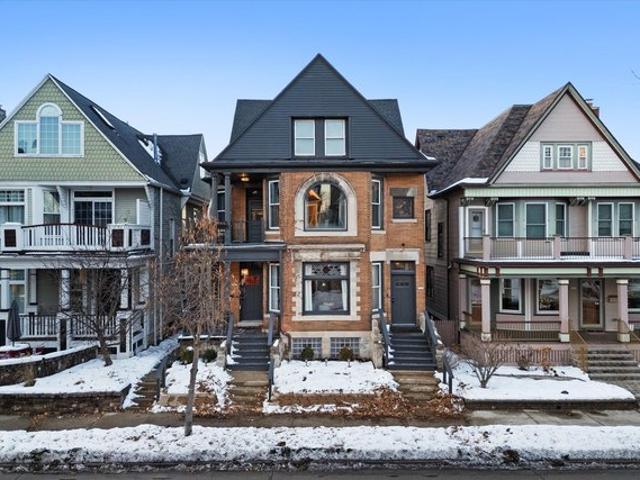 1923 N Oakland Ave Unit 1925, Milwaukee, WI 53202