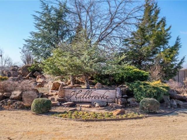 1923 Burning Tree, Norman, OK 73071