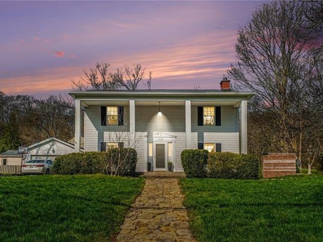 1923 Berkshire Rd, Anderson Township, OH 45230