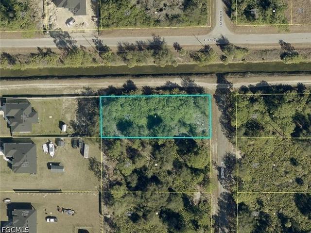 1923 Canton Ave, Lehigh Acres, FL 33972