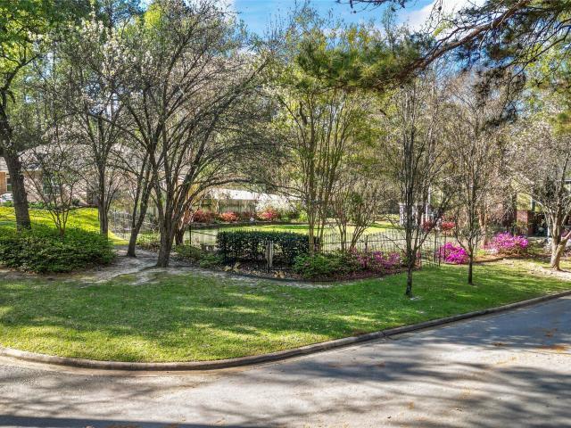 1923 Fairway Drive
