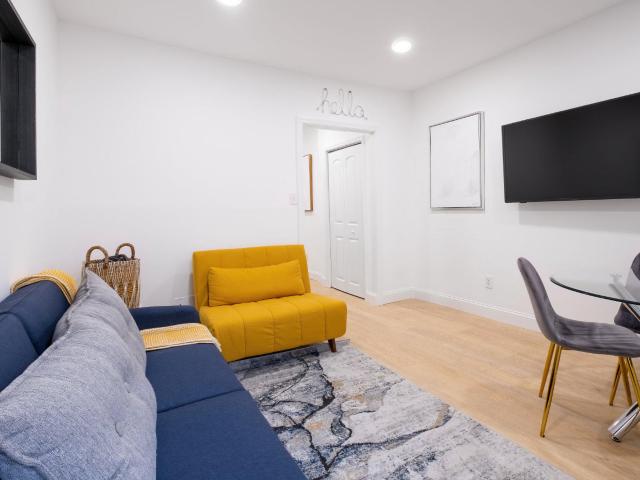 1923 Gough Street # UNIT 1