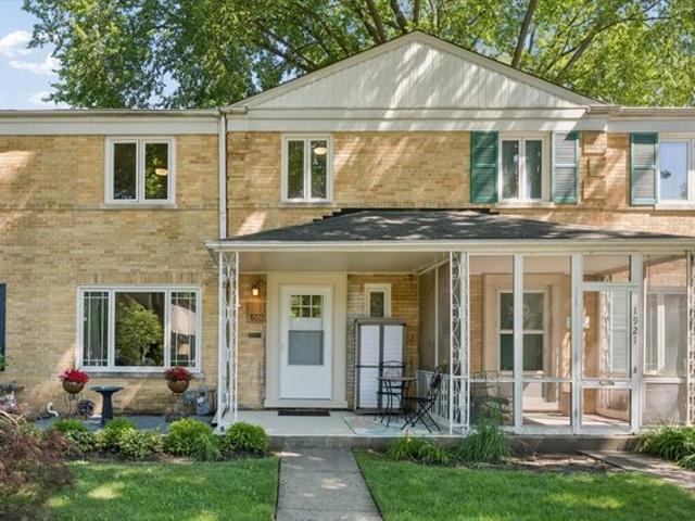 1923 Grant St, Evanston, IL 60201