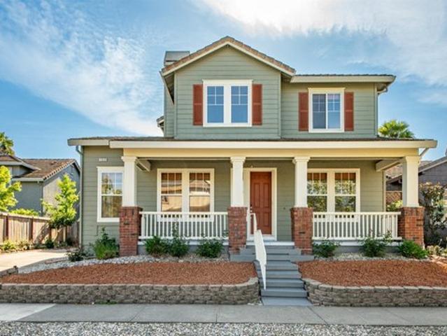 1923 Lansdowne Way, Petaluma, CA 94954