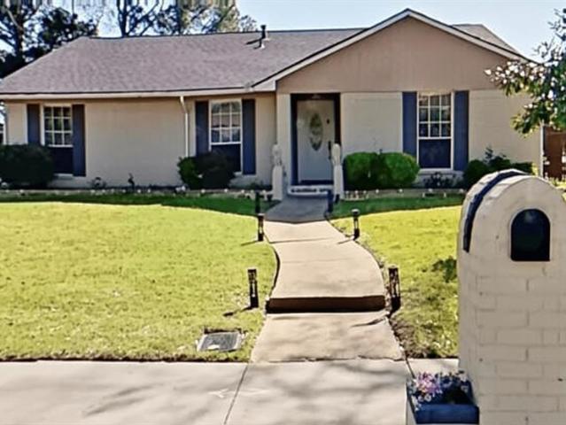 1923 Sierra Drive