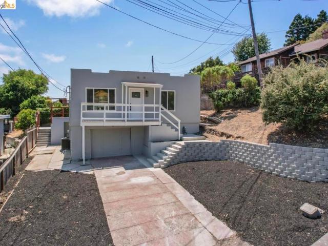 1923 Thompson Ln