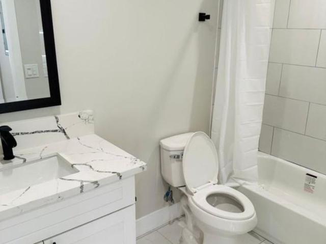 1923 Vanderbilt Lane 1 Bedroom Apartment for Rent at 1923 Vanderbilt Ln, Redondo Beach, CA 90278 North Redondo Beach