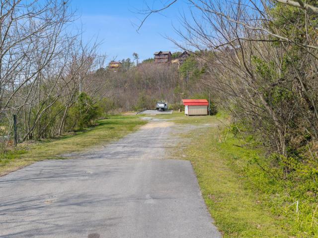 1923 Walker Trail