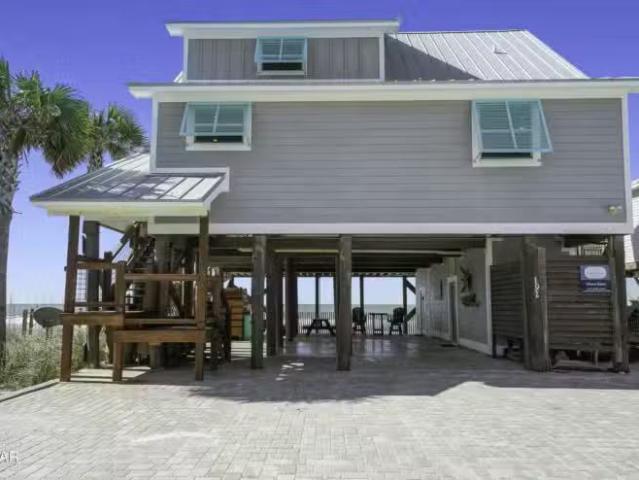 192 COZUMEL DR, PORT ST JOE, FL 32456 Single Family Residence.