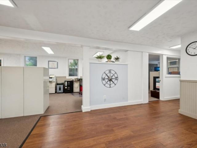 192 Central Ave