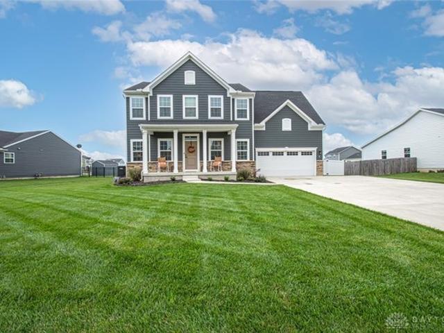 192 Chapel Dr, Troy, OH 45373