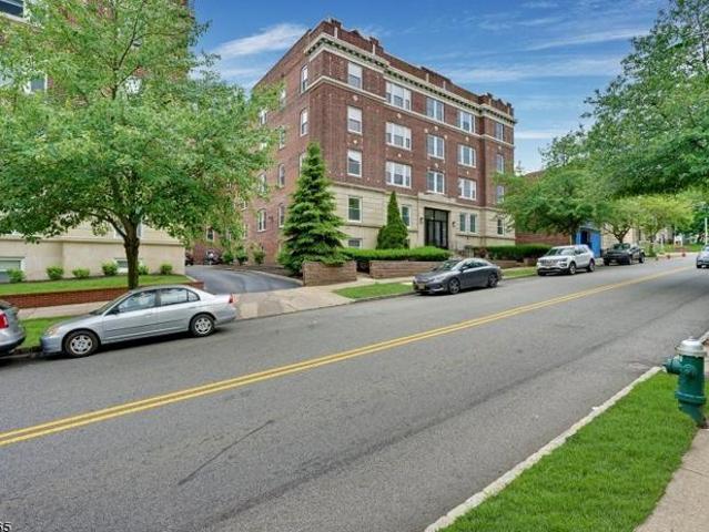 192 Claremont Ave #31 Montclair, NJ 07042