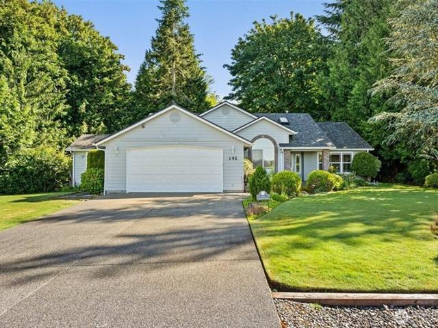 192 Alderwood Dr, Chehalis, WA 98532