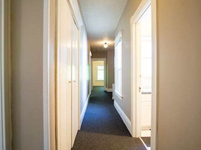 192 Avon 3 Bedroom Apartment for Rent at 2153 2153 2159 NW Hoyt St, Portland, OR 97210 Northwest Industrial