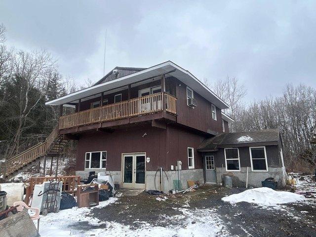 192 Giovanni Macri Dr, Sloansville, NY 12160