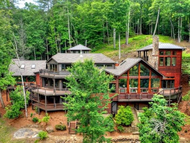 192 Delphi Hills Ln, McCaysville, GA 30555