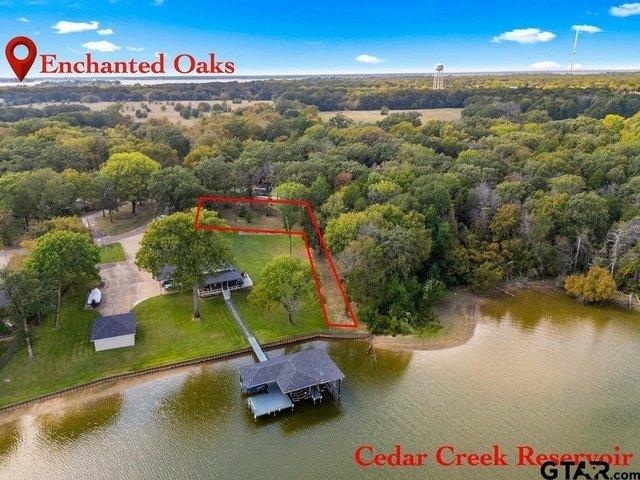 192 1st Oak Dr, Enchanted Oaks, TX 75156