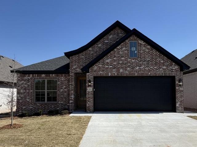 192 Fletcher Ridge Dr, Little Rock, AR 72223