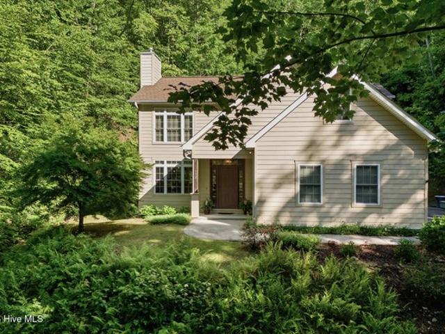192 Kaiulani Ln, Andrews, NC 28901