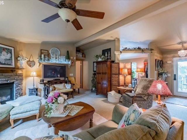 192 holloway hts