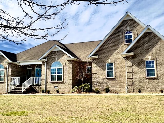192 Hills Dr