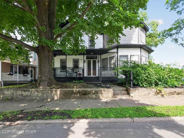 192 Lackawanna Ave, East Stroudsburg, PA 18301
