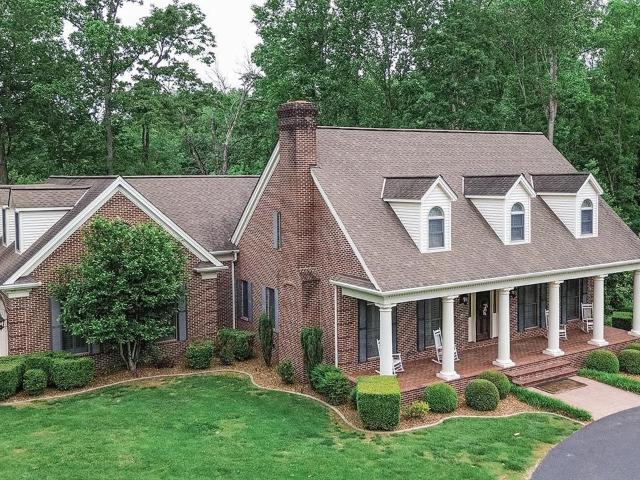 192 Lakeshore Drive