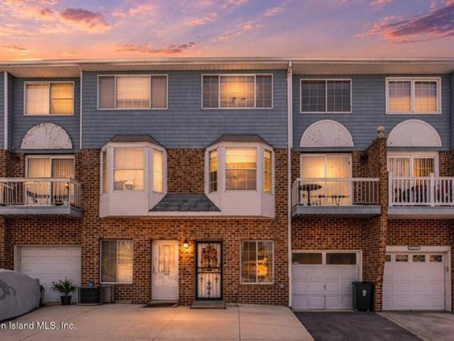 192 Monahan Ave, Staten Island, NY 10314