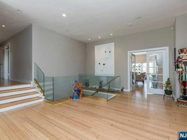 192 Stonehurst Drive