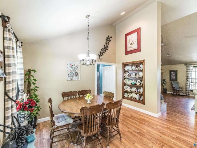 192 Peek Road