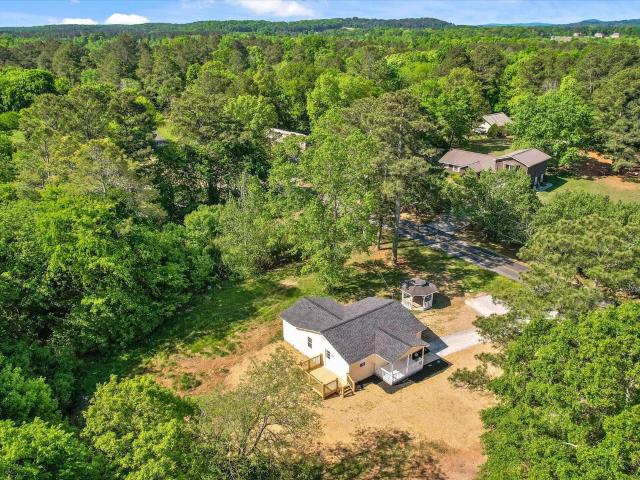 192 Prater Lake Road NE