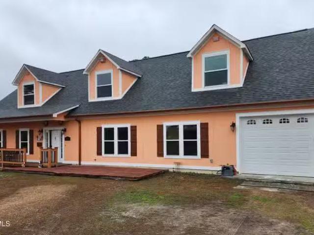 192 Rollingwood Drive, Newport, NC 28570