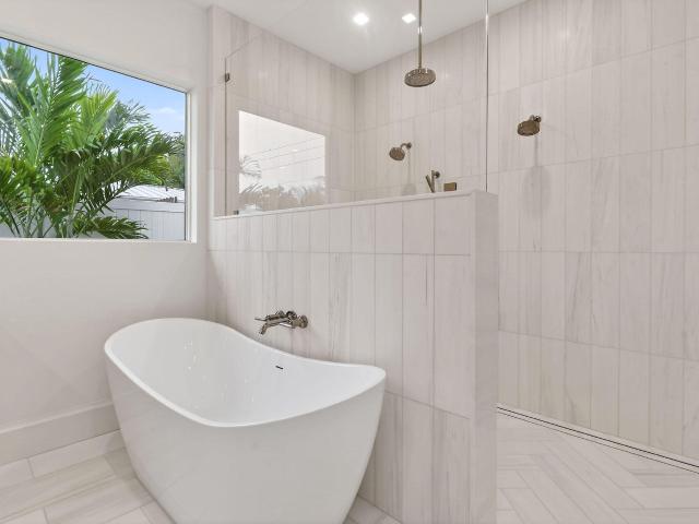 192 River Dr, Jupiter, FL 33469 | MLS #B26011